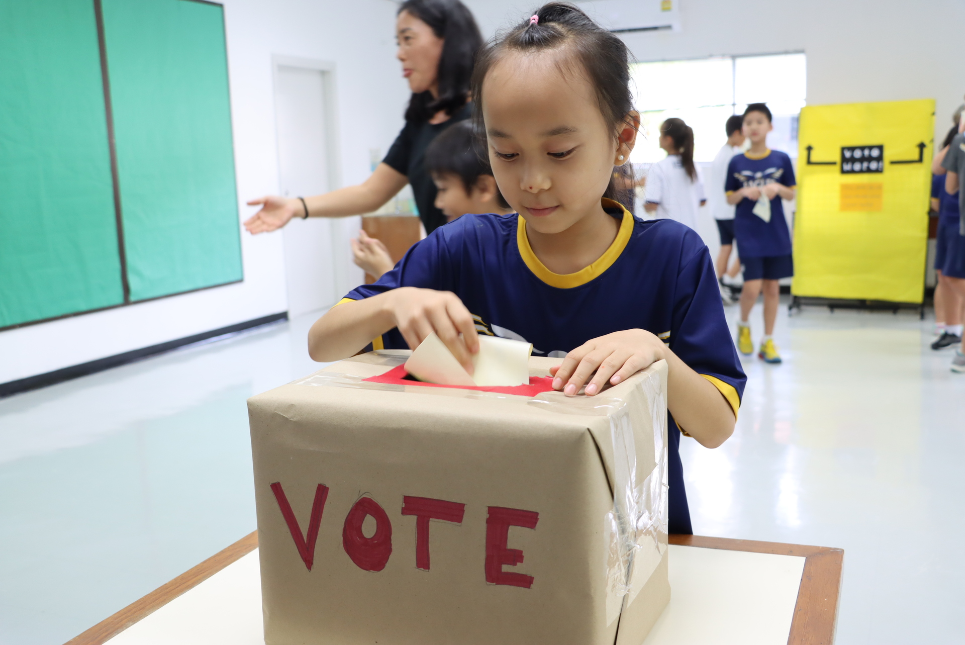 Grade 1: A mock Presidency Election – ISE | International School ...